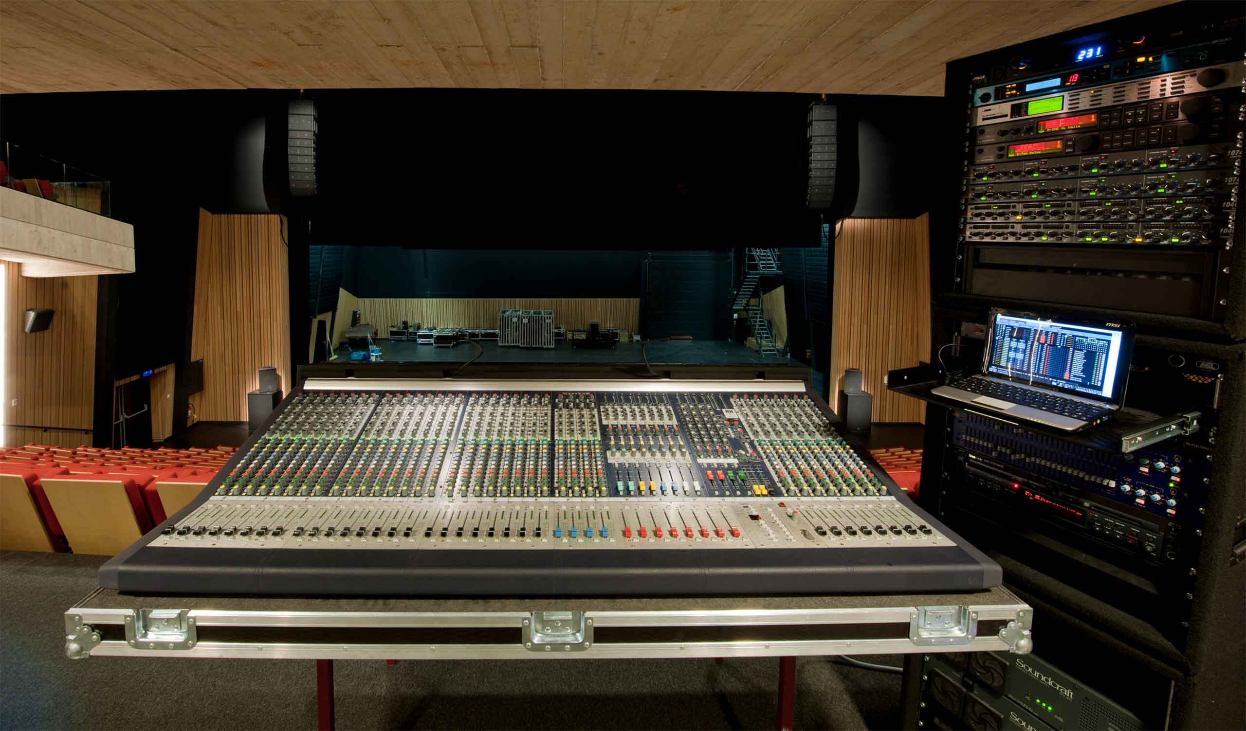 Installatie - Stage Unit